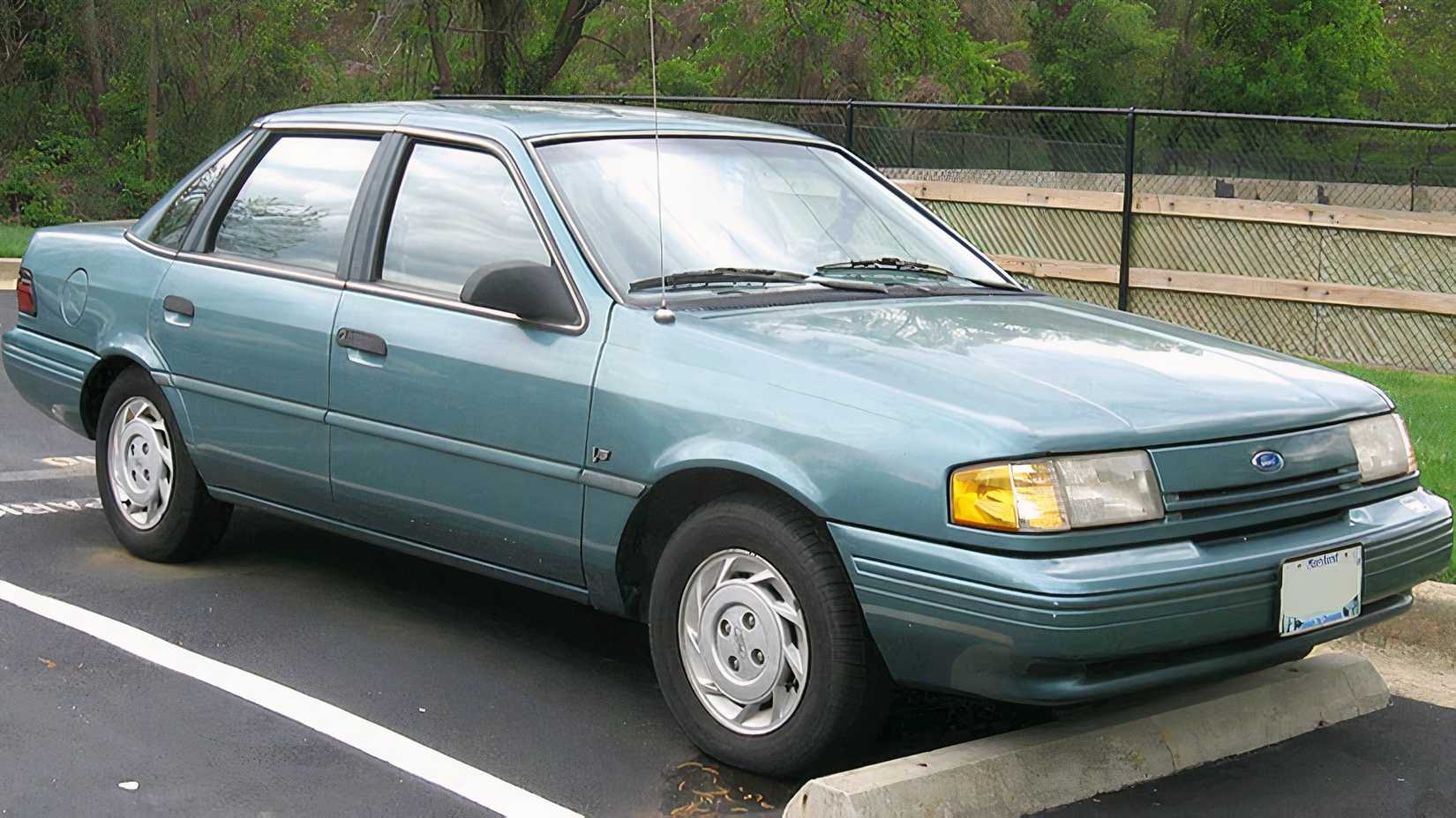 10 Overly Common Cars From The 80s That Nobody Ever Sees Today
