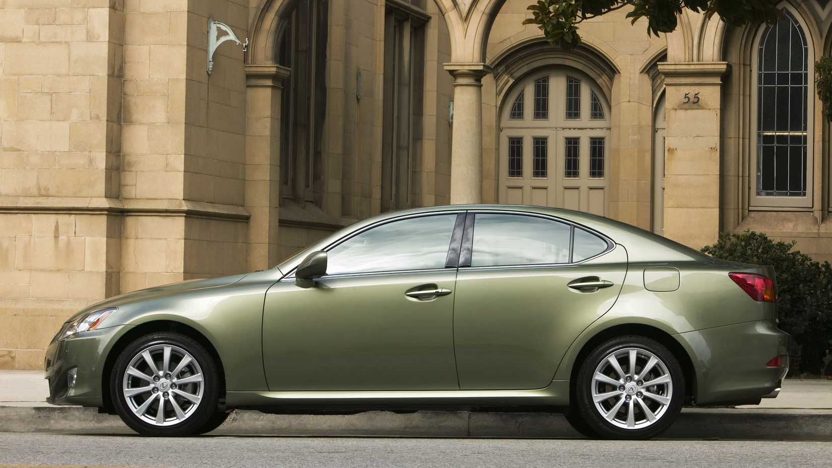The Very Last Lexus To Feature A Manual Transmission