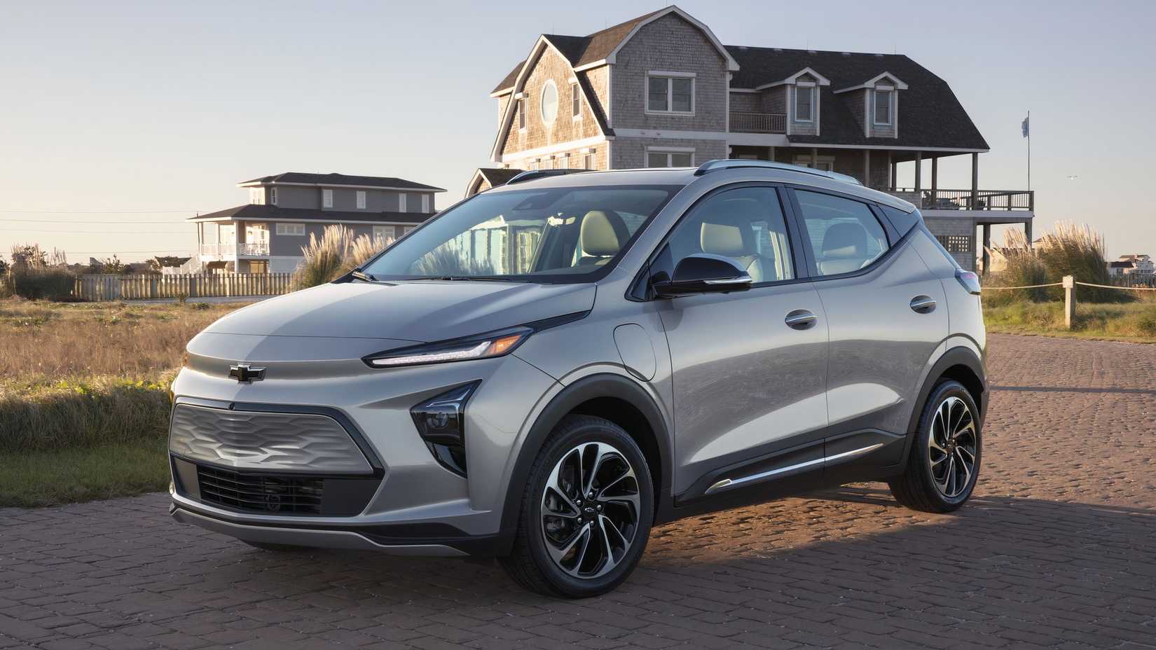 The New Chevrolet Bolt To Arrive By 2026 As A Crucial Player In GM's EV ...