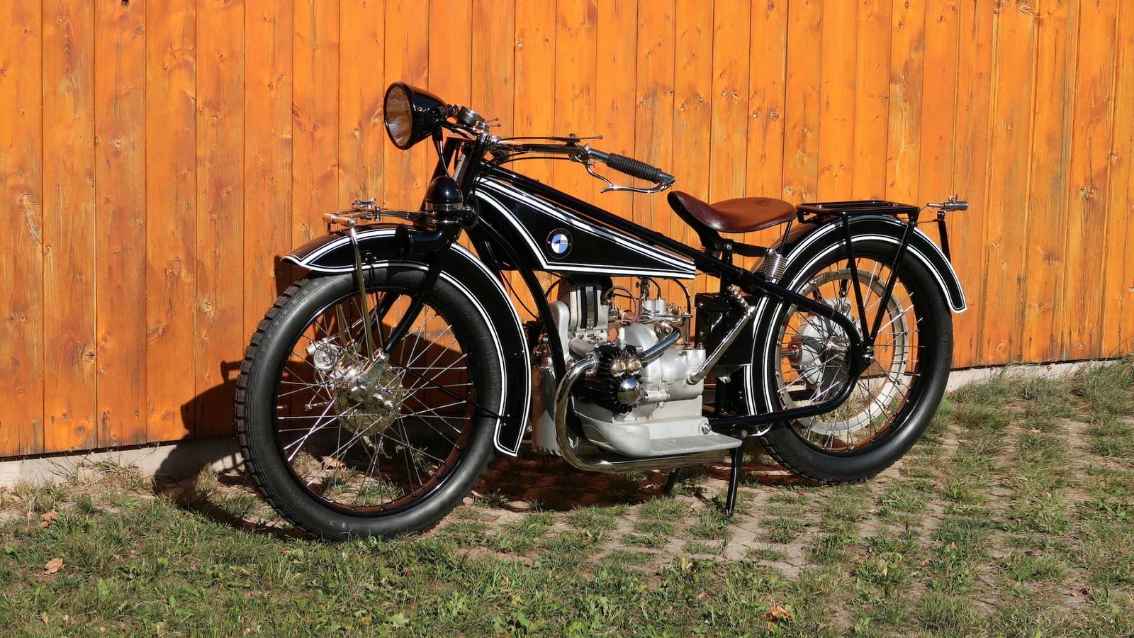 BMW R 32: The First Motorcycle From The German Giant