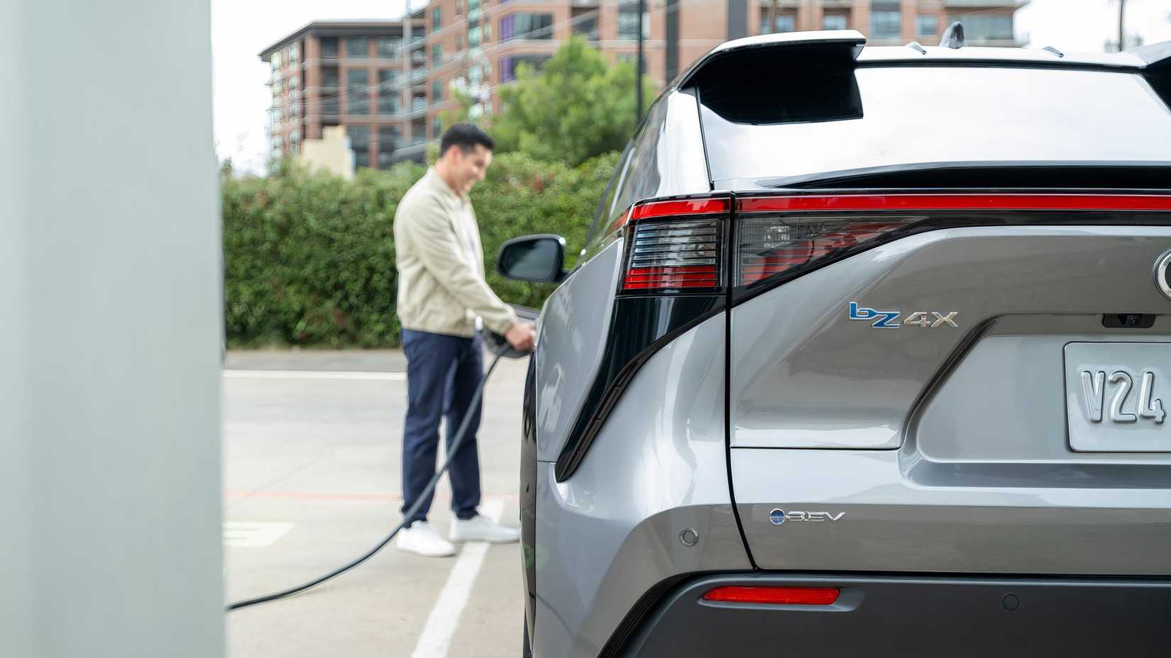 Toyota bZ4X Or Subaru Solterra? 10 Key Differences Between The Two