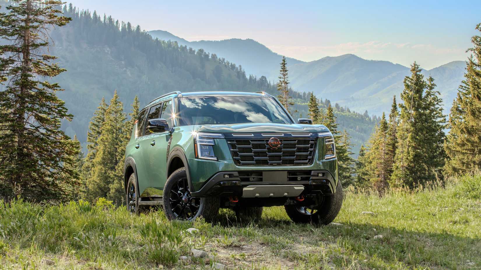 2025 Nissan Armada Interior And Exterior Picture Gallery