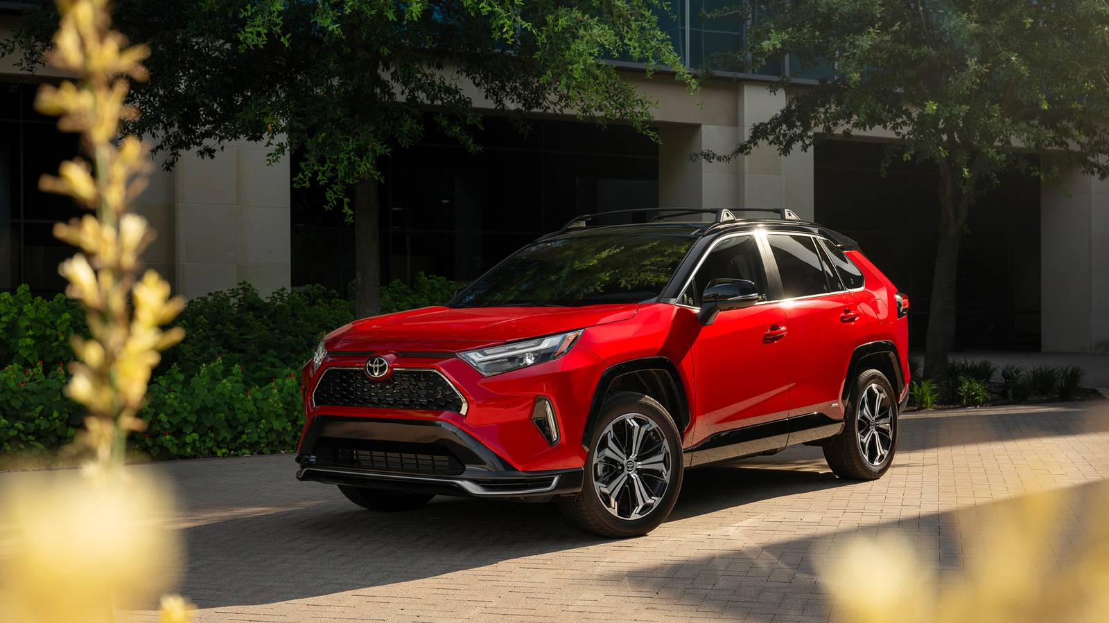 2025 RAV4 PHEV: New Name, Same Proven Toyota Hybrid Powertrain