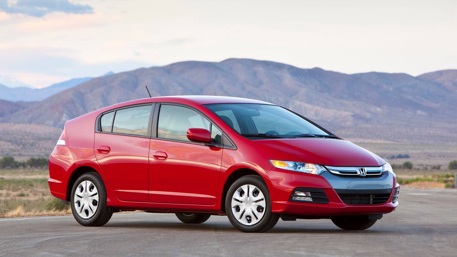 10 Used Hybrids May Be Old, But They're Still Solid Daily Drivers