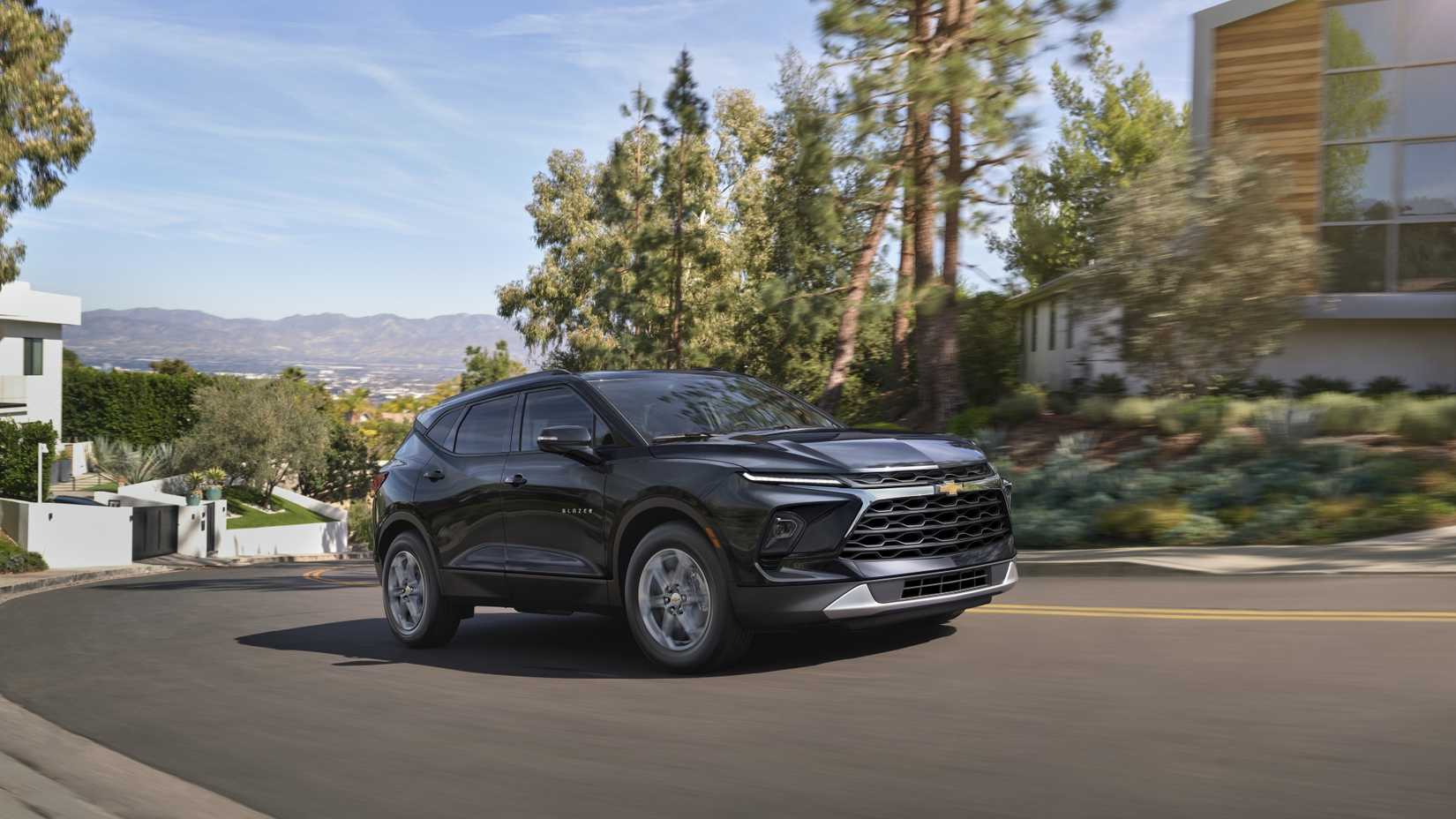 10 Most Powerful Mainstream Mid-Size SUVs in 2024