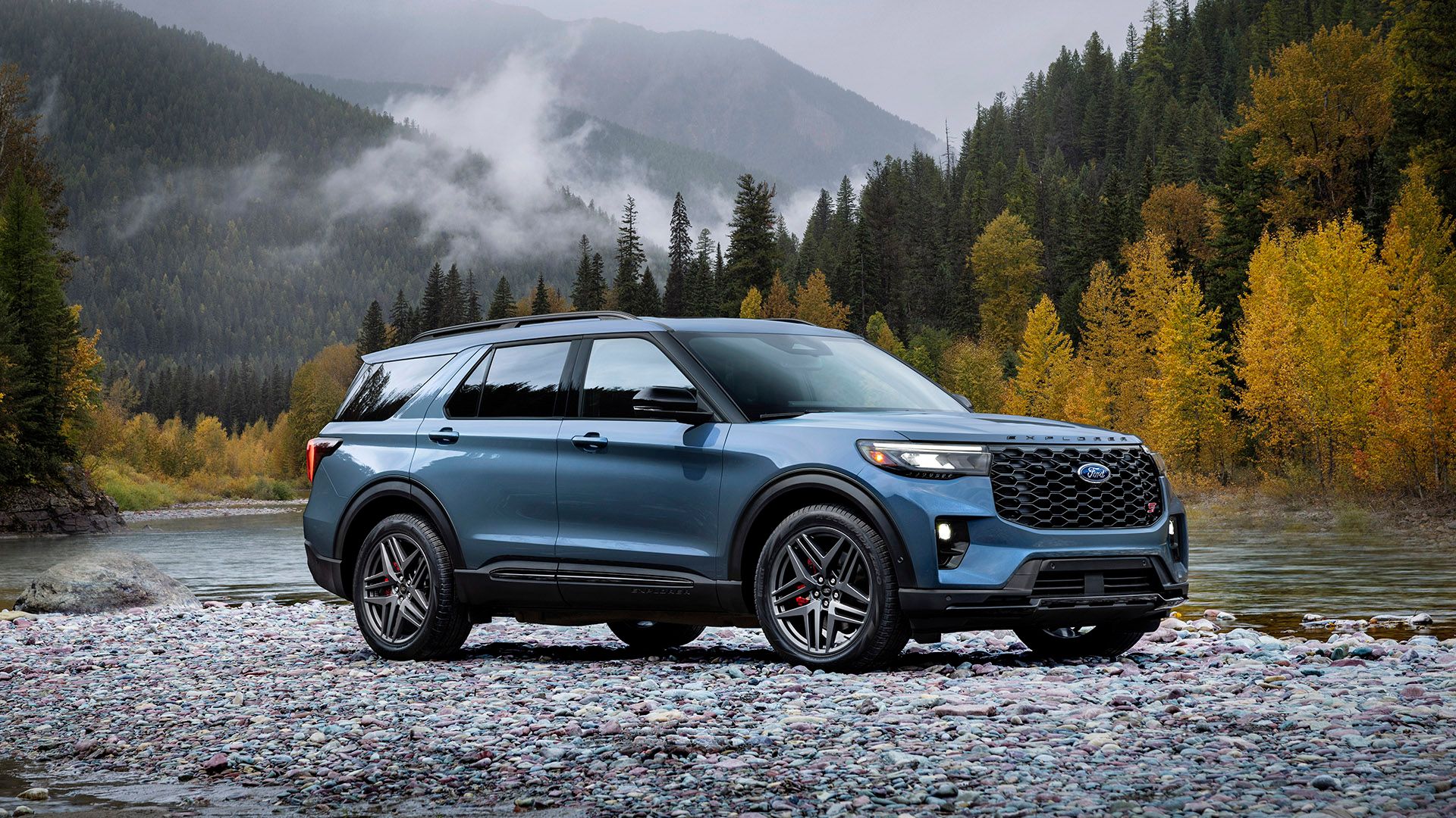 10 SUVs That Dominate In Harsh Winter Conditions