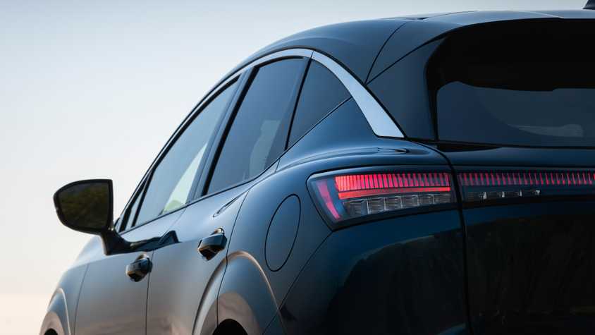 10 Midsize SUVs With The Lowest Maintenance Costs In 2025