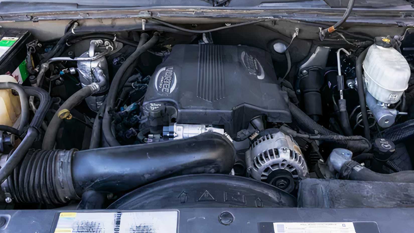 This 20-Year-Old SUV Is Still the Best Cheap 3-Row SUV for Families