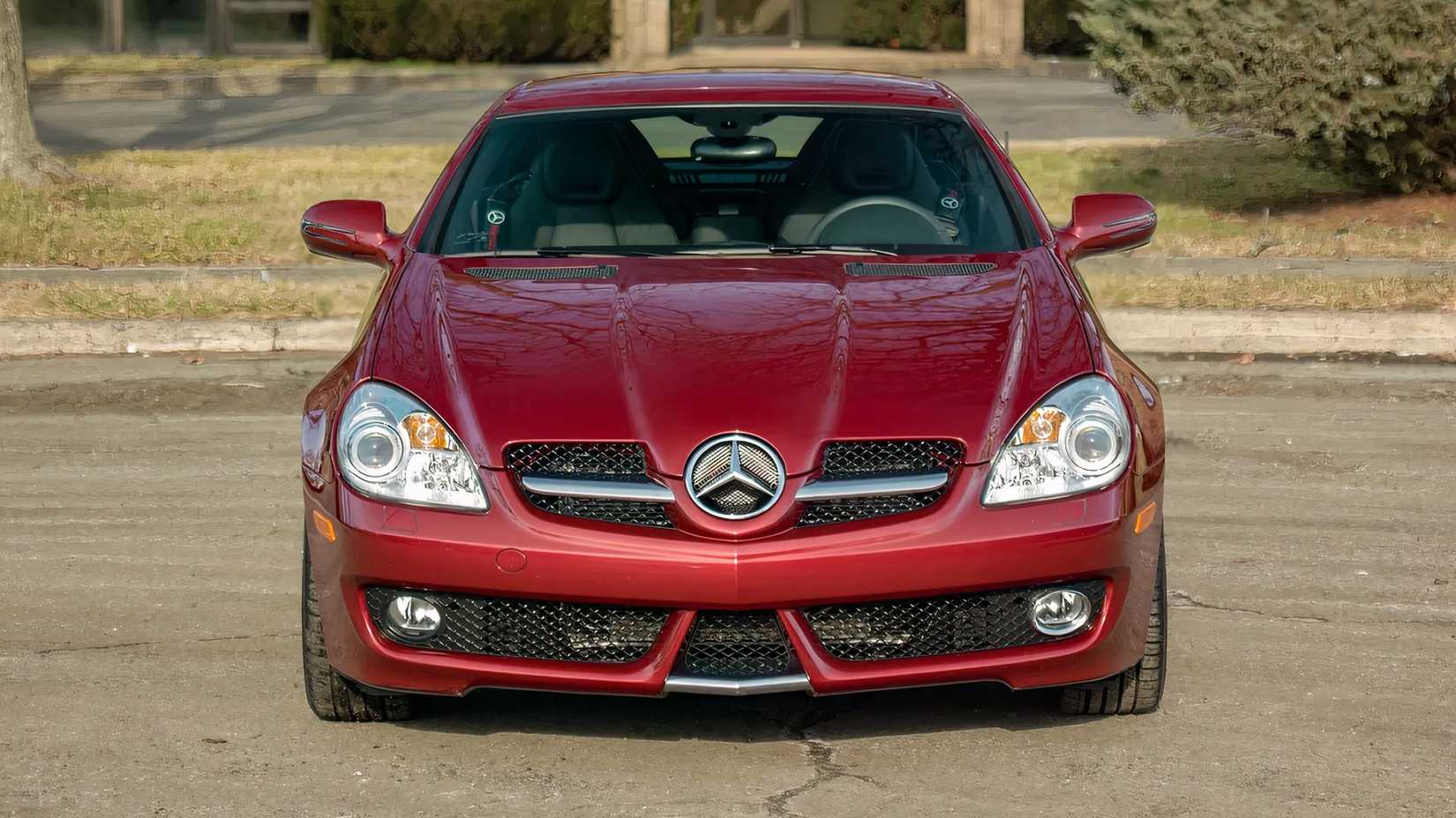 The V6 Mercedes-Benz Roadster That’s Bound To Become A Future Classic