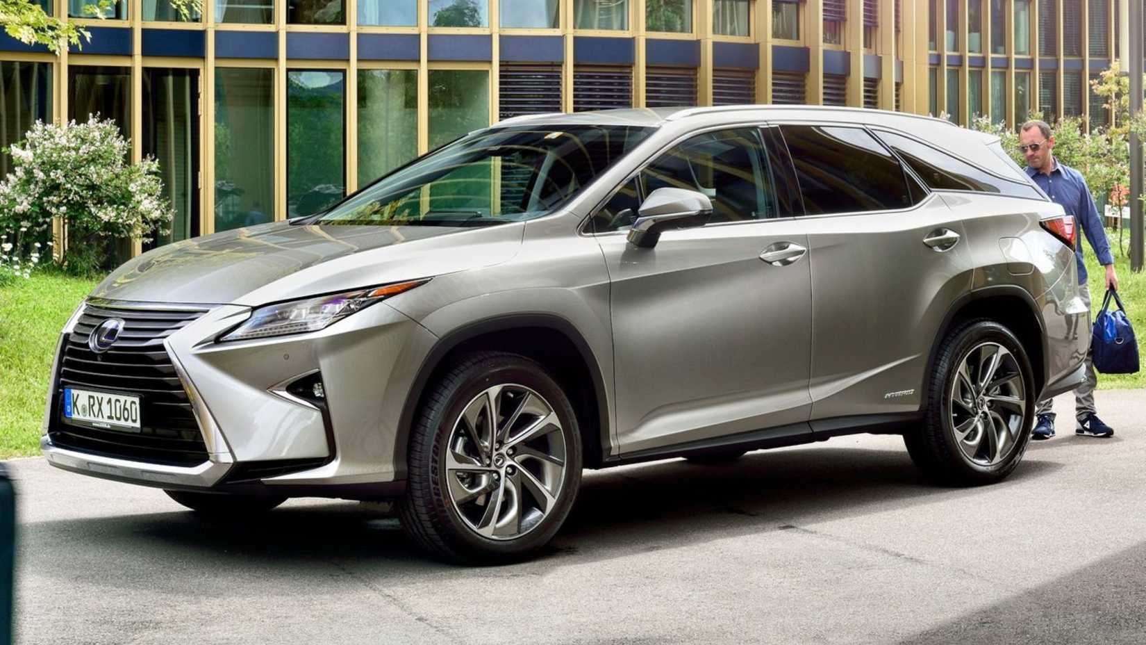 10 Lexus Models You Should Buy Used