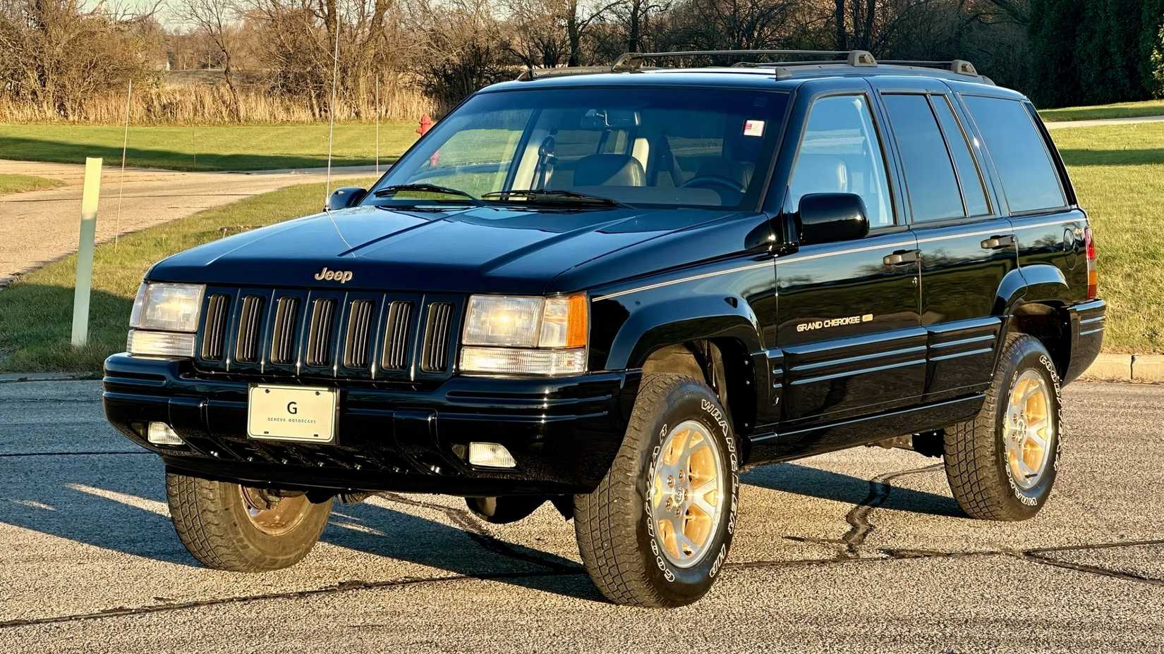 Why 'No-Frills' Used SUVs Are A Smart Buy In A Tech-Overloaded Market