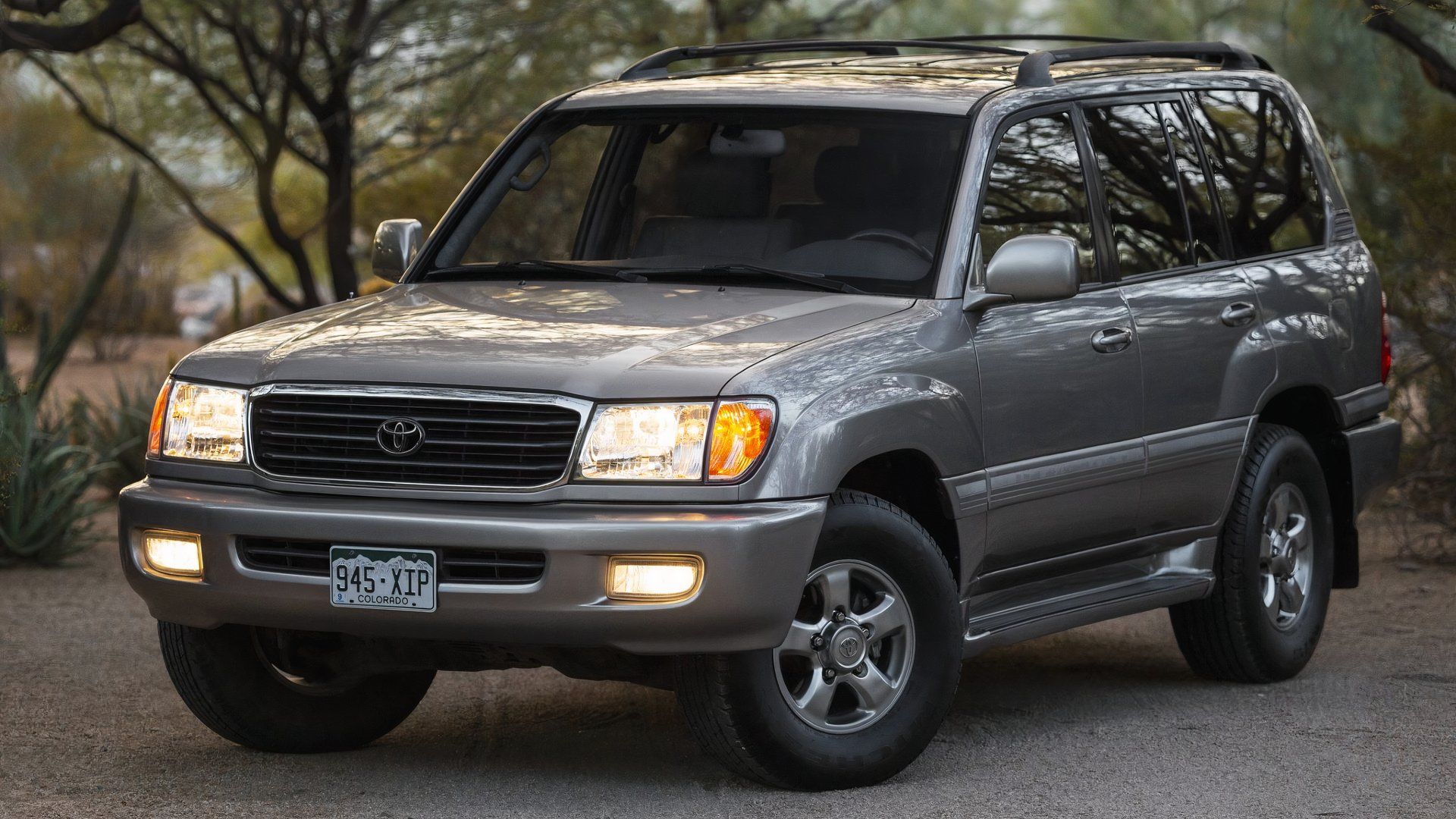 Six V8 Sleepers That Gave German Flagships a Run for Their Money