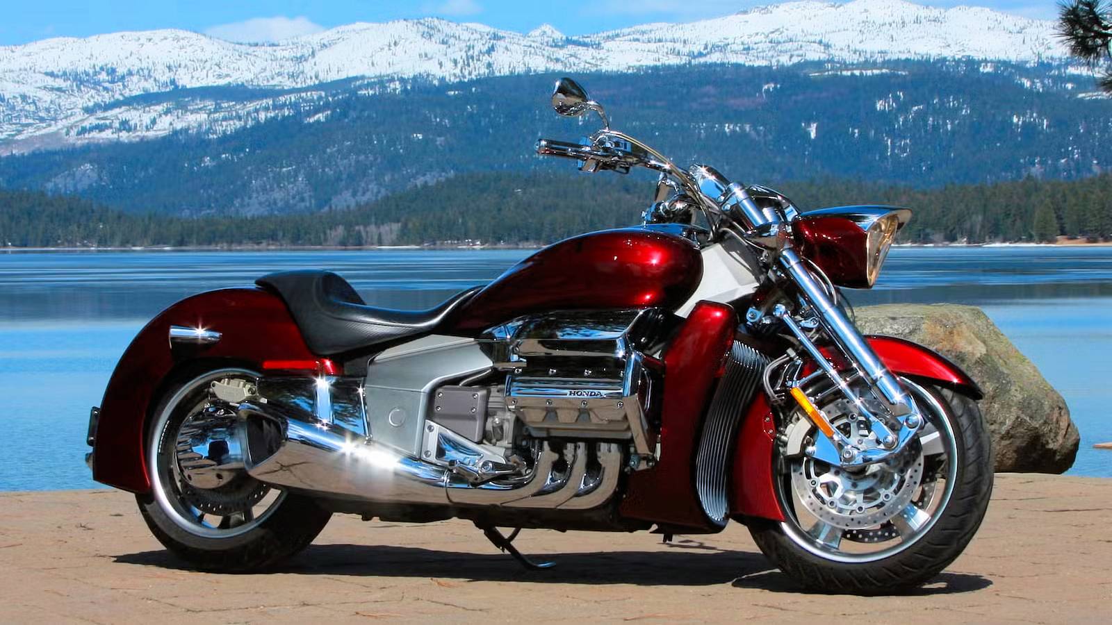 10 Honda Motorcycles With Timeless Styling