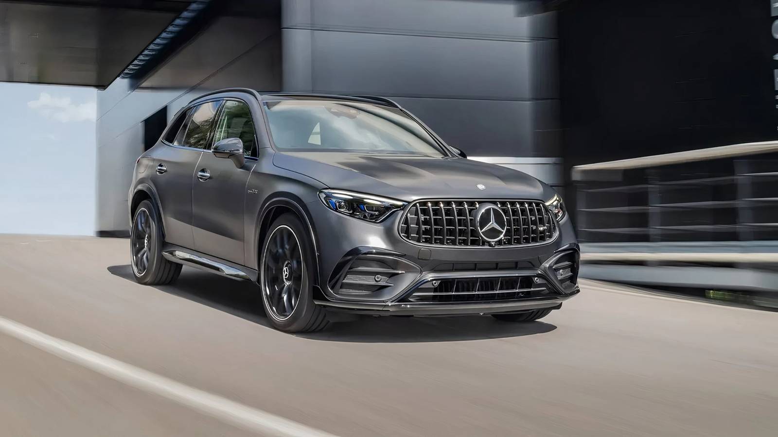 10 Turbocharged SUVs That Set Performance Standards In 2025