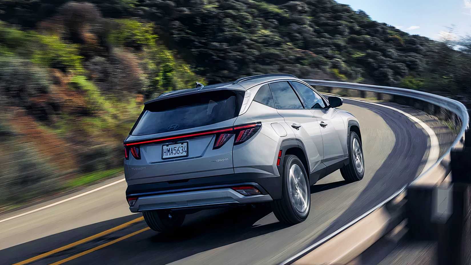 10 SUVs That Balance Fuel Economy With Good Performance