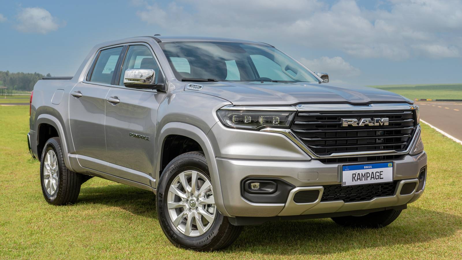 Ram Rampage vs Ford Maverick: Comparing Compact Pickup Trucks