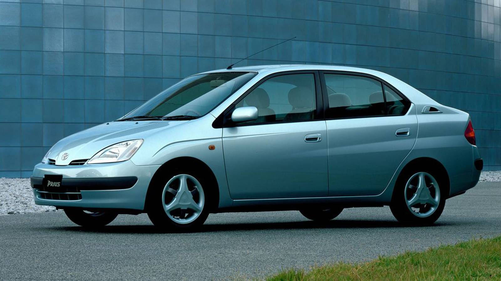 How The Toyota Prius Changed The Way America Drives