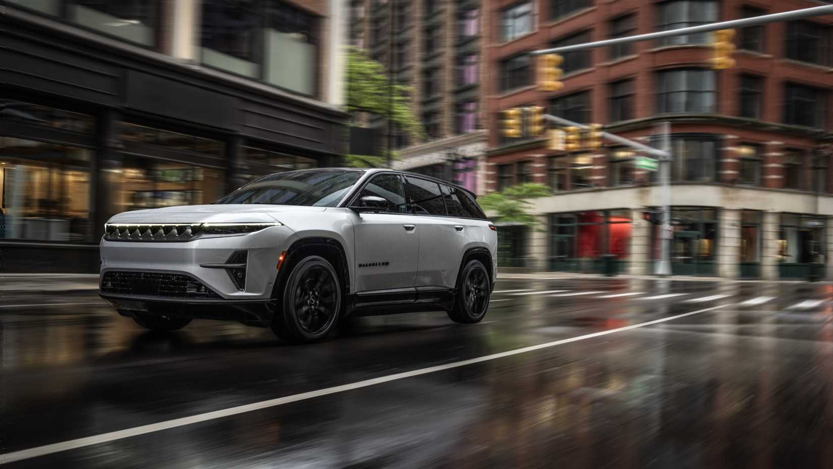 The Jeep Wagoneer S Proves You Don't Have To Choose Between Tech And ...