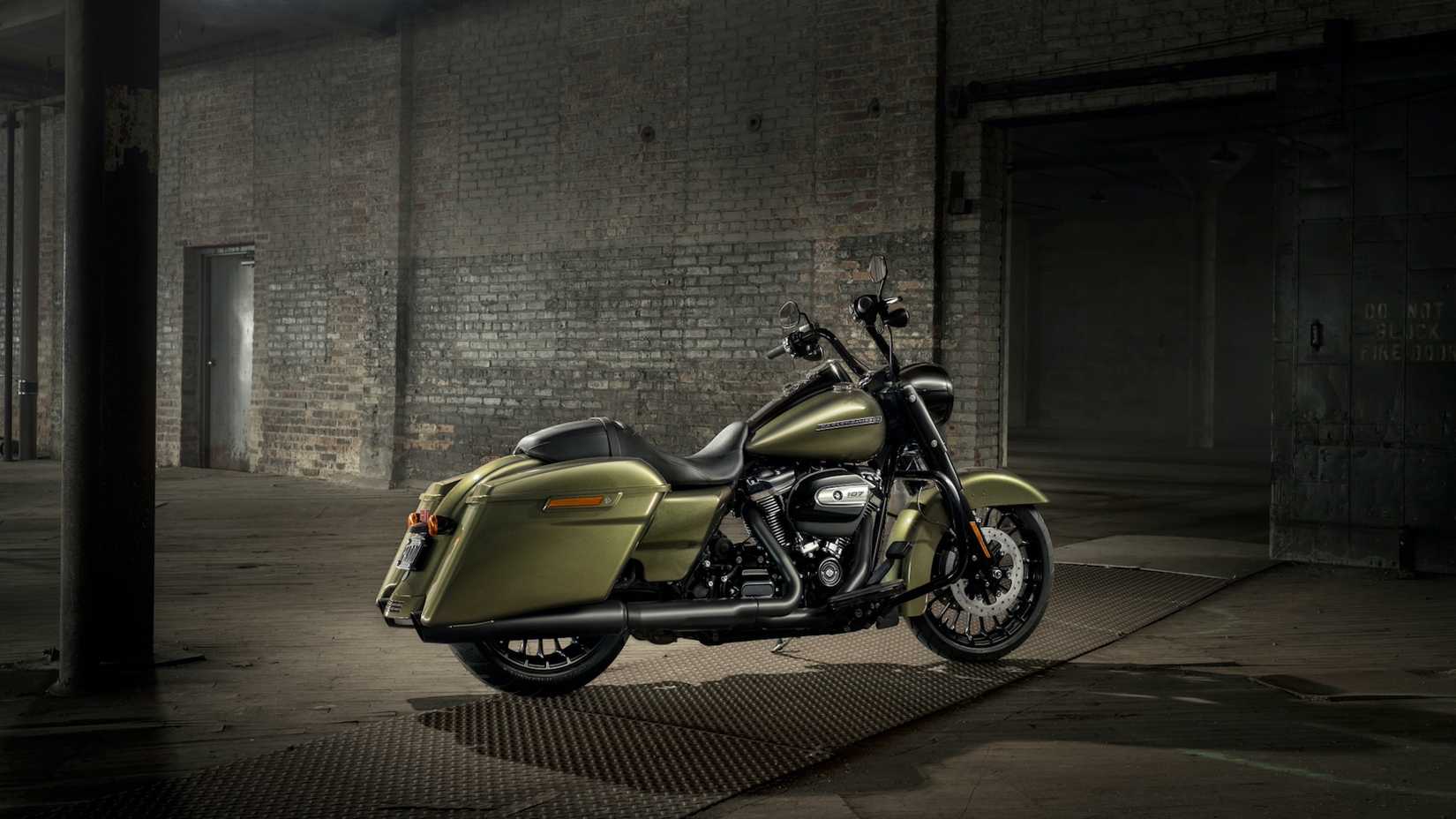 How Much A 7-Year-Old Harley-Davidson Road King Special Is Worth Today