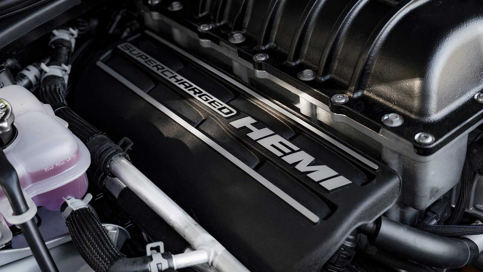 The First Production Car To Ever Break 1,000 HP Wasn’t A Hypercar