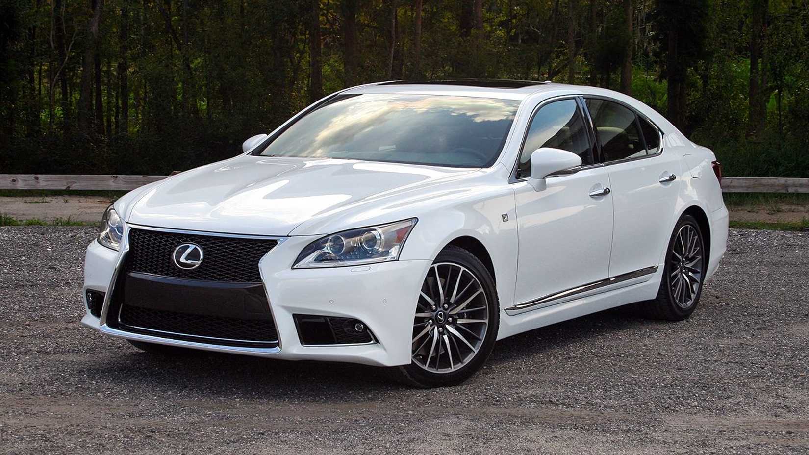 10 Korean And Japanese Luxury Cars That Have Depreciated Into ...