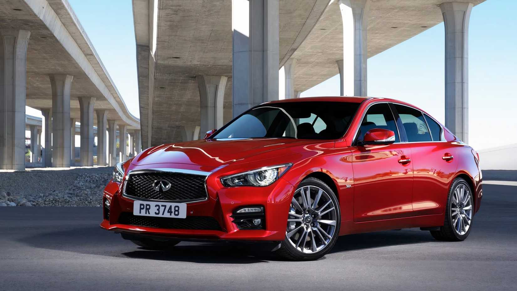 2016 Infiniti Q50 Red Sport 400: The Underrated BMW Rival Now Half the Price of a Pickup