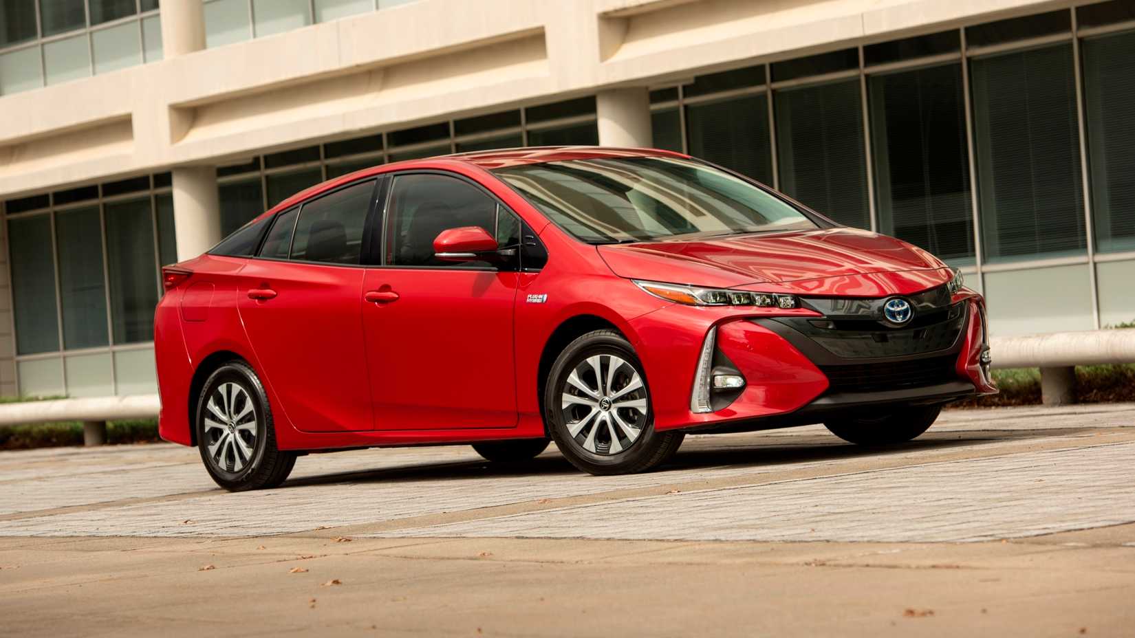 Revolutionary Ride Turns 25: The Toyota Prius Celebrates A Milestone