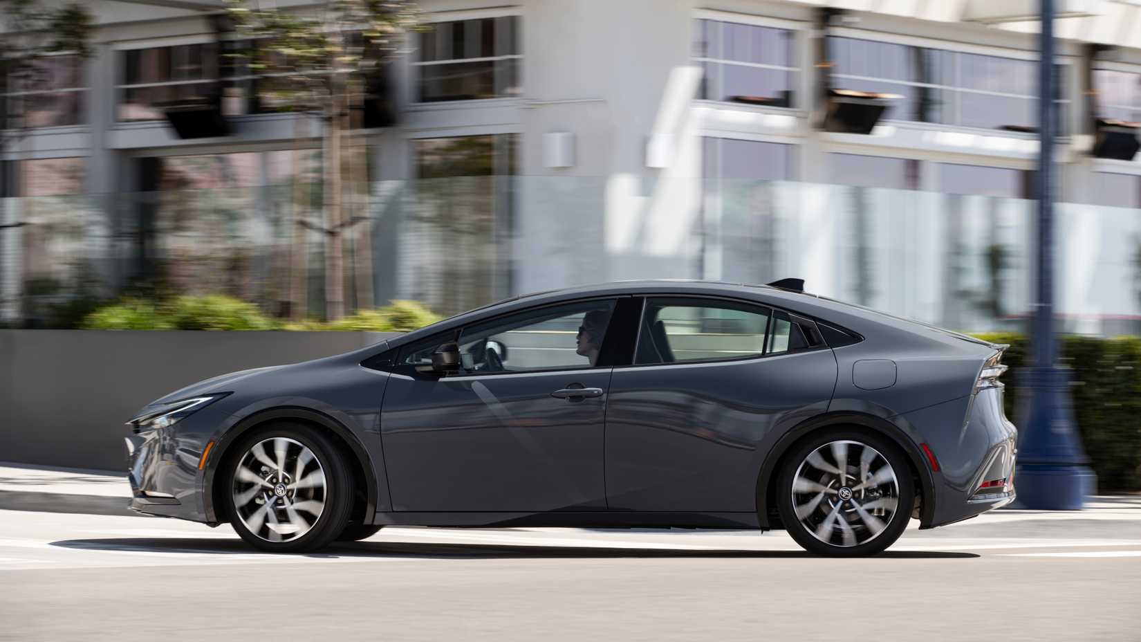 The Oldest New Hybrid That Toyota Makes And Why It Still Exists