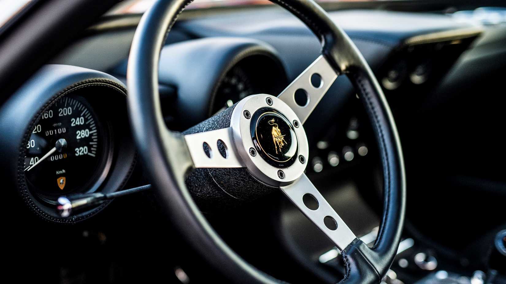 An In-Depth Look At 10 Iconic Car Logos, Their Genesis And Their Evolution