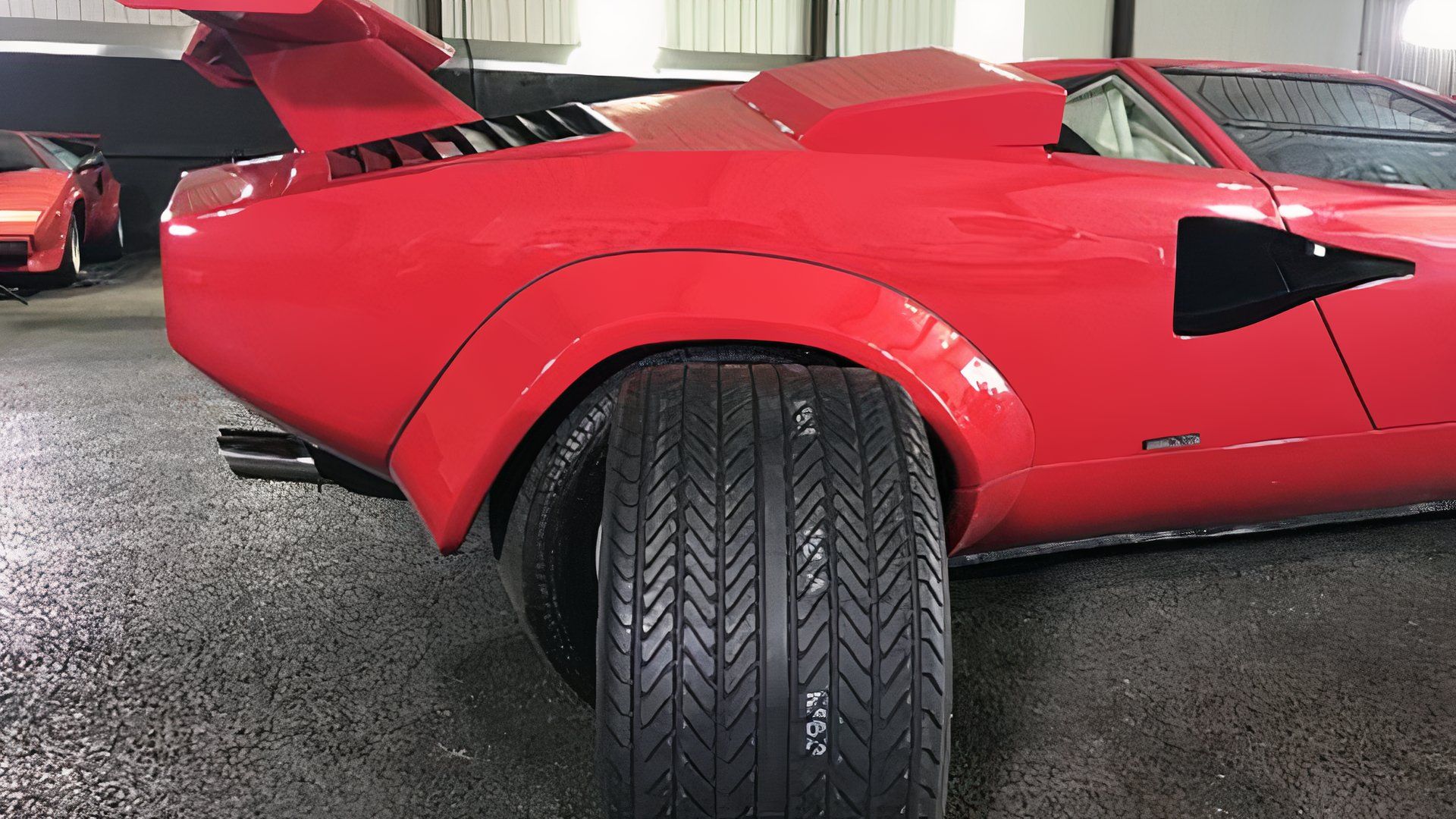 10 Things That Make The Lamborghini Countach A Quirky Supercar