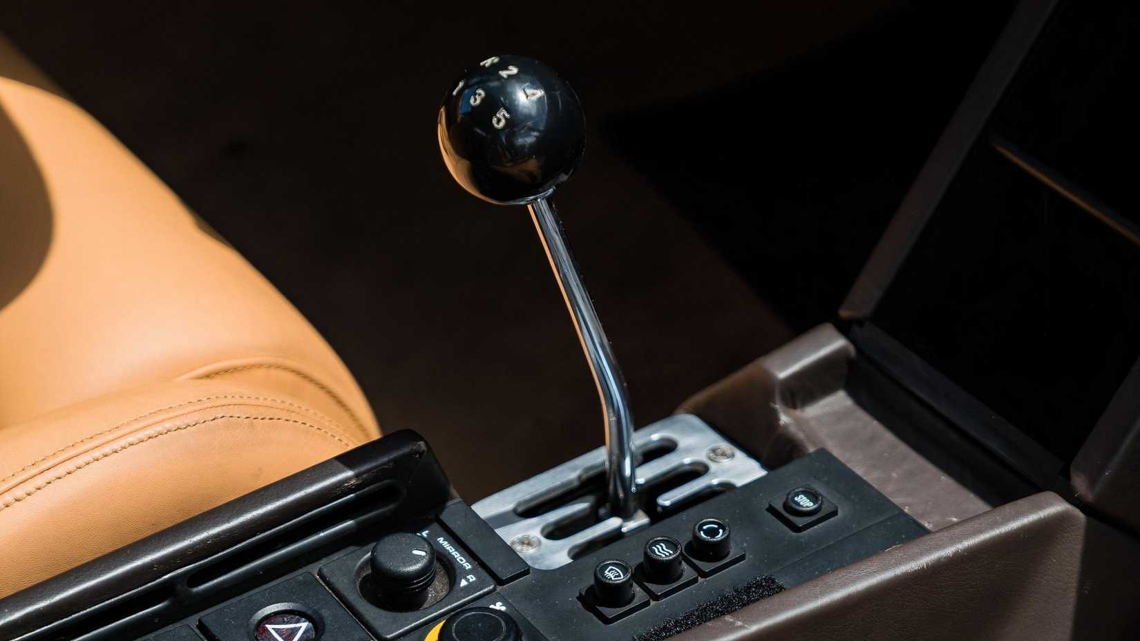 10 Features That Make The Ferrari Testarossa One Of A Kind