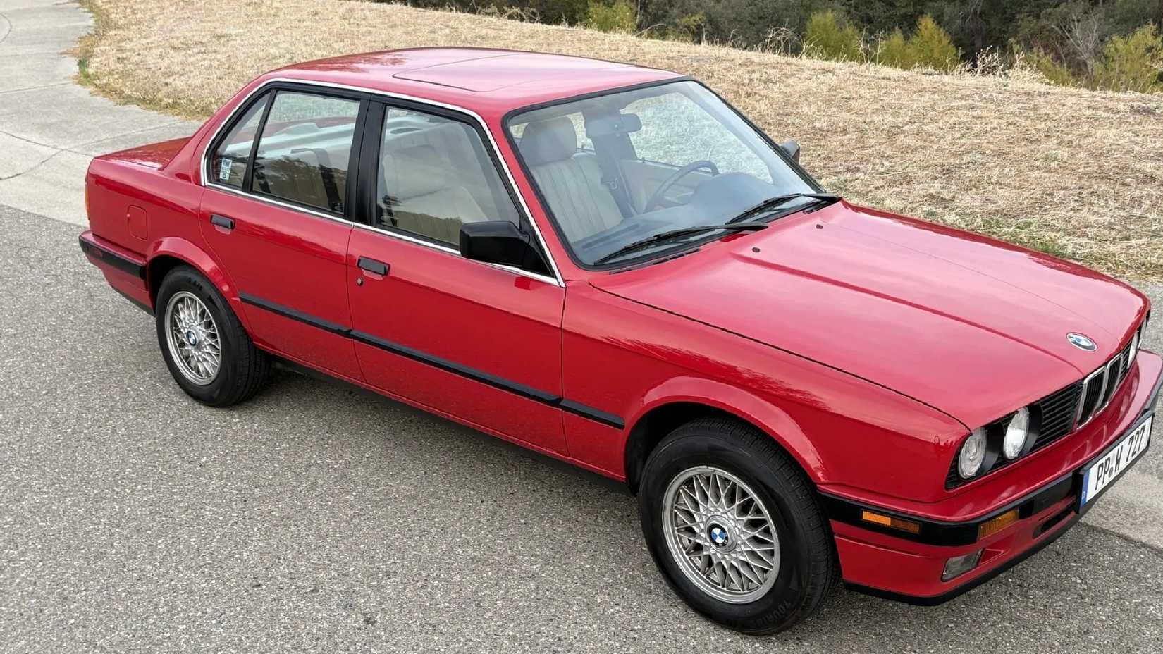 10 Manual BMW Sedans Gearheads Are Hoarding As Future Classics