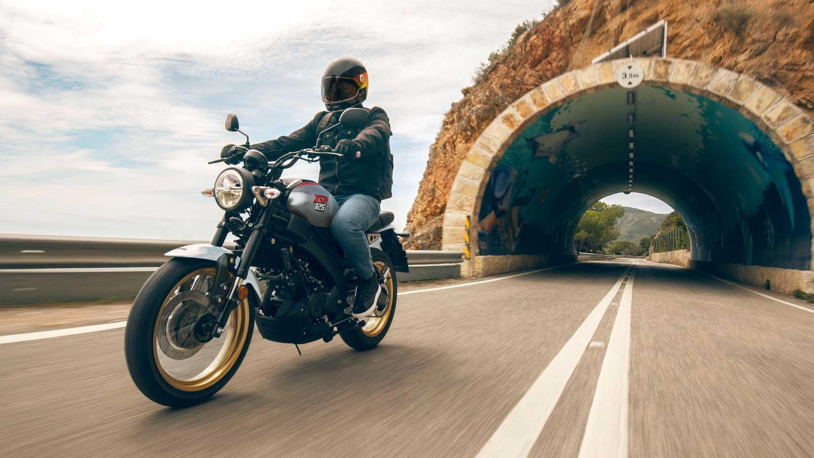 Yamaha’s Gorgeous XSR125 Just Became Even Sexier
