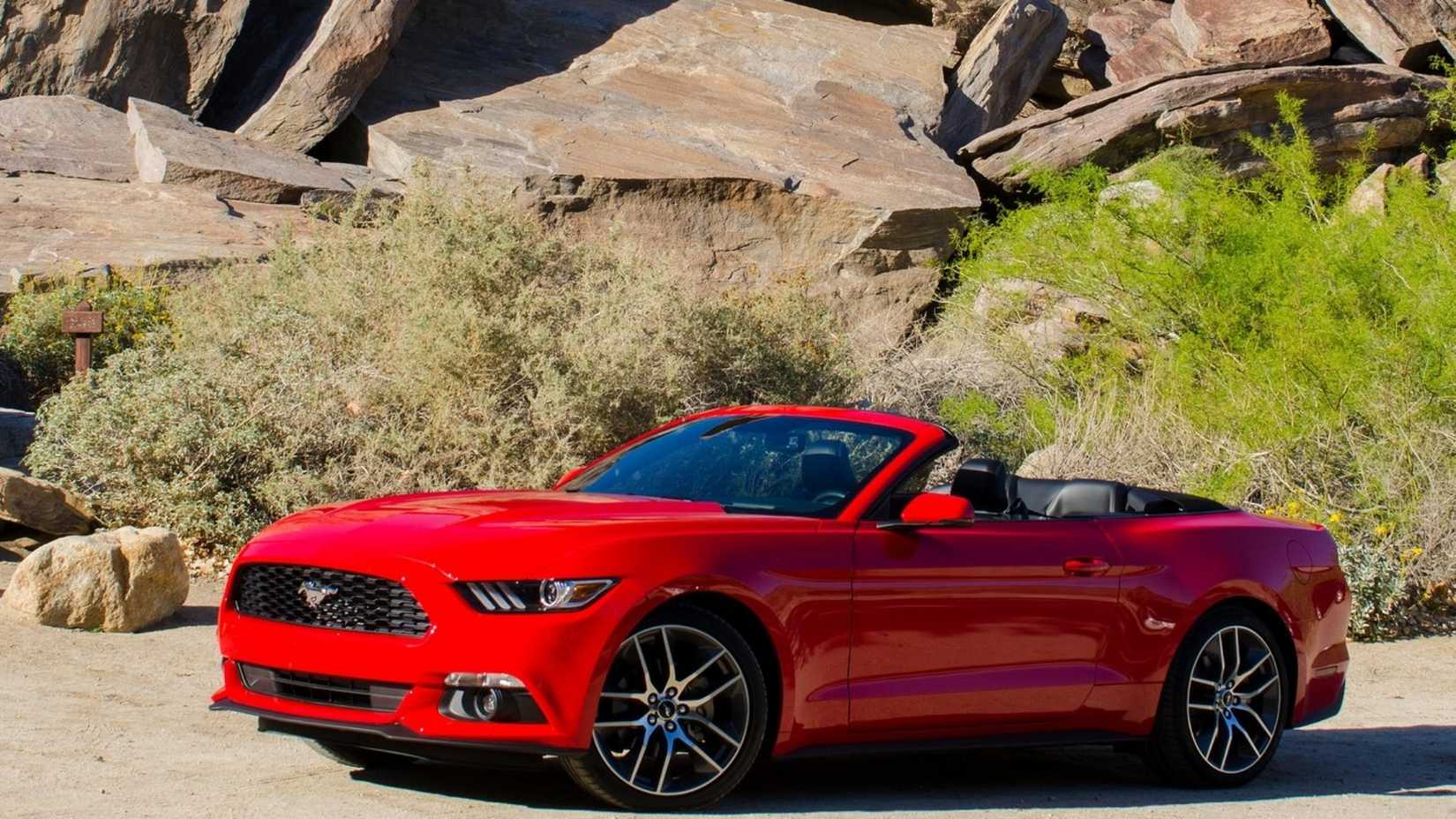 10 Used Convertibles That Blend Luxury And Affordability