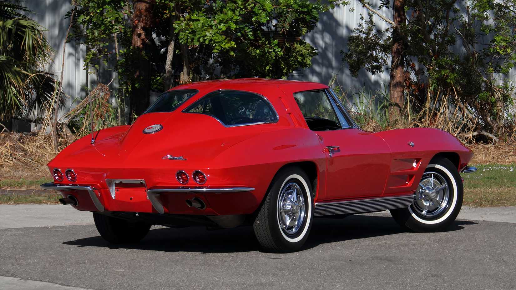Top 10 Best Corvettes of All Time: Iconic Models Ranked