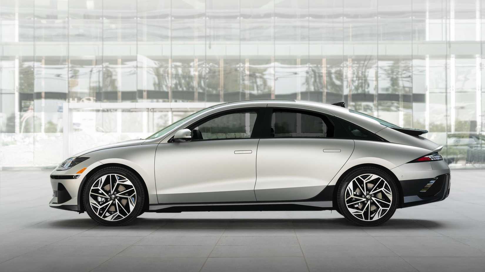 The Hyundai EV That Beat Tesla And Toyota In Reliability Ratings