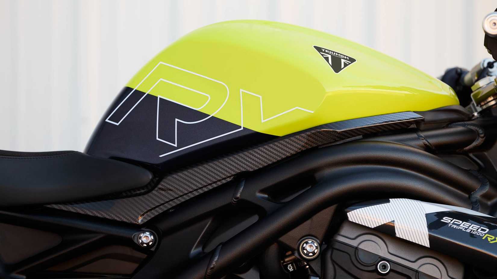 2026 Triumph Speed Triple 1200 RX Debuts To Worry The Ducati Streetfighter