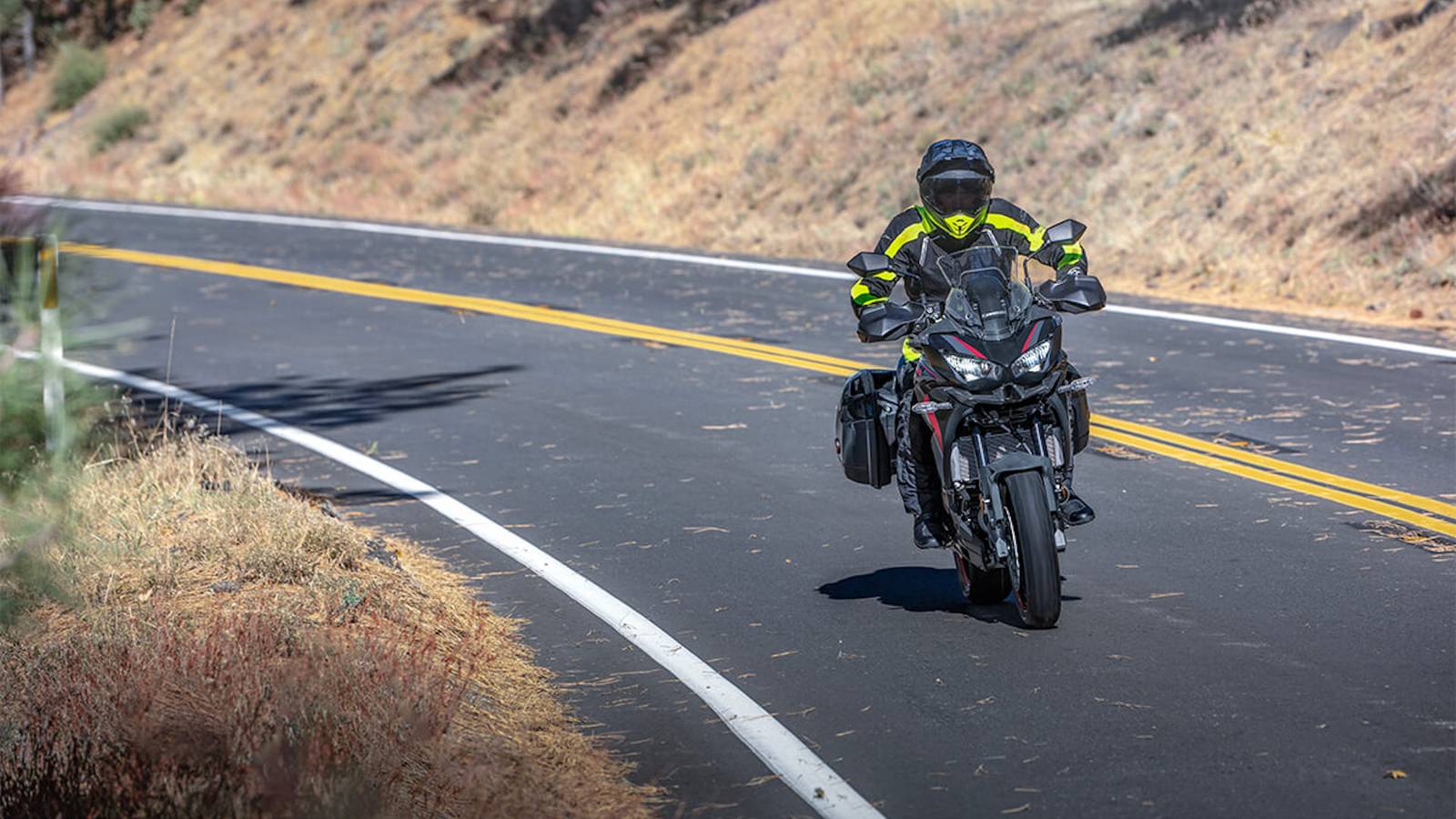Here's Why The Kawasaki Versys 650 Is The Best All-Rounder Motorcycle ...