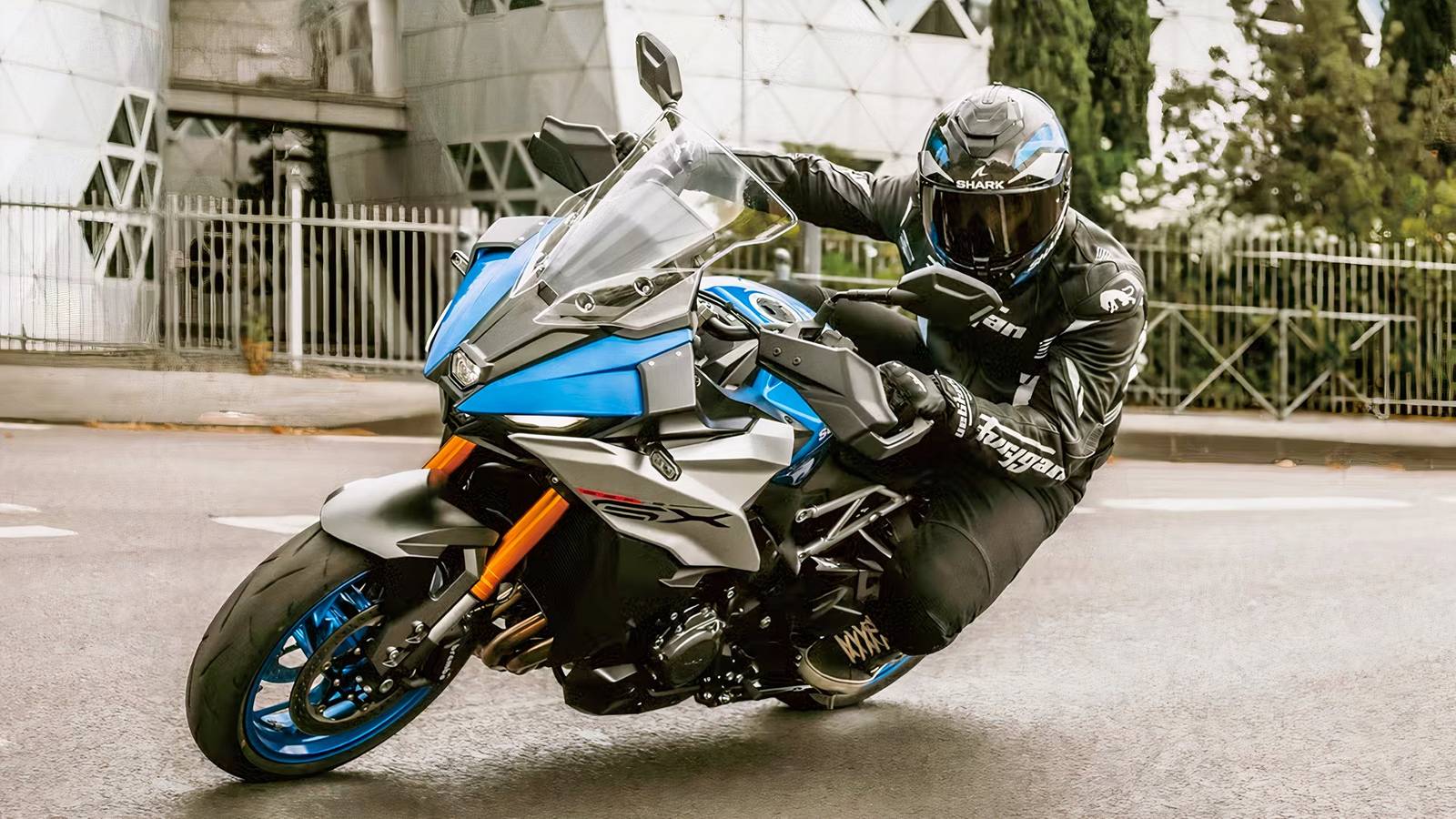 10 Suzuki Motorcycles Perfect For Riders Who Want Speed Without ...