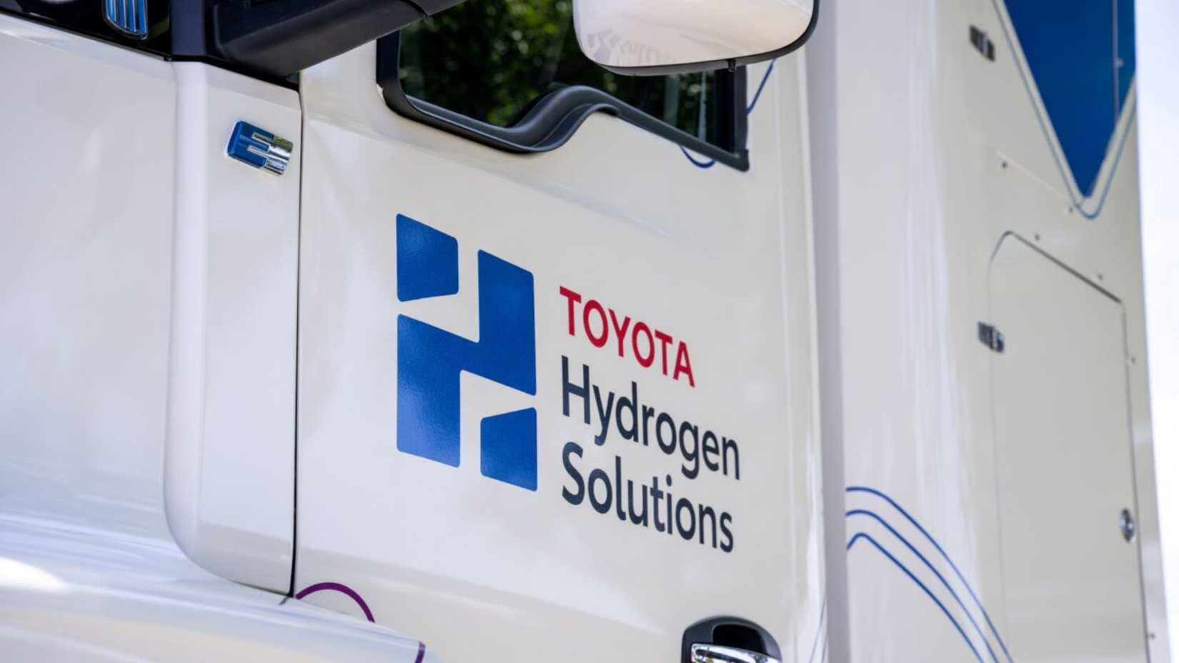 Why Toyota’s Hydrogen Breakthrough Could Rival Battery EVs