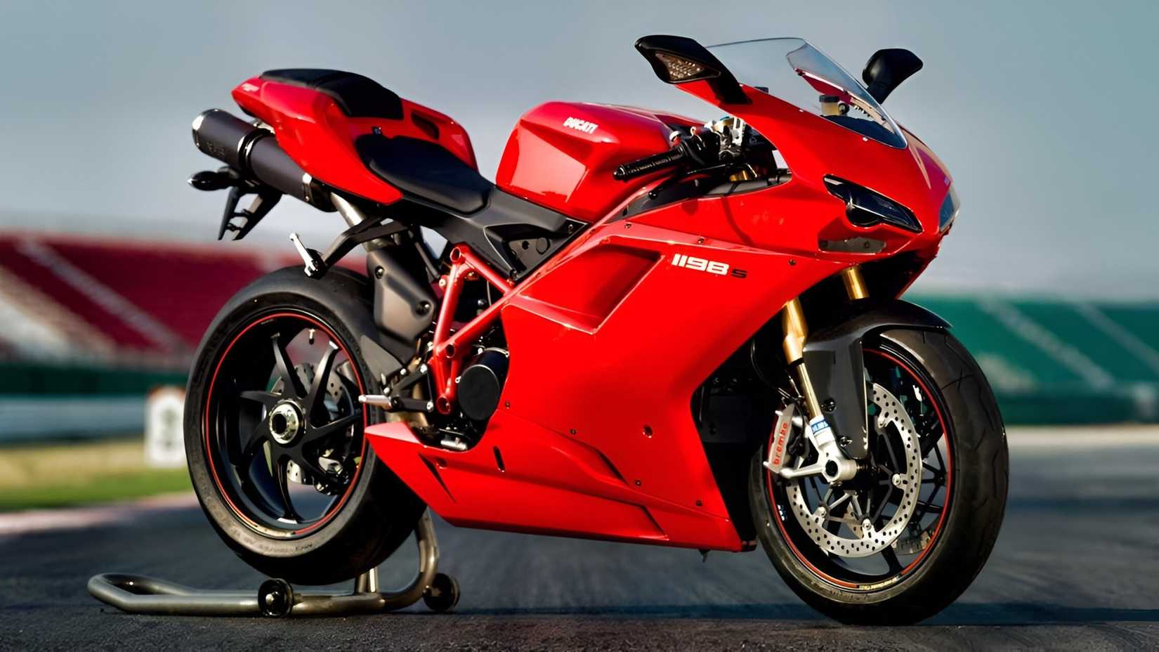 Why The Ducati 1198 Is A Sleeper Sportbike That’s Comparable To ...