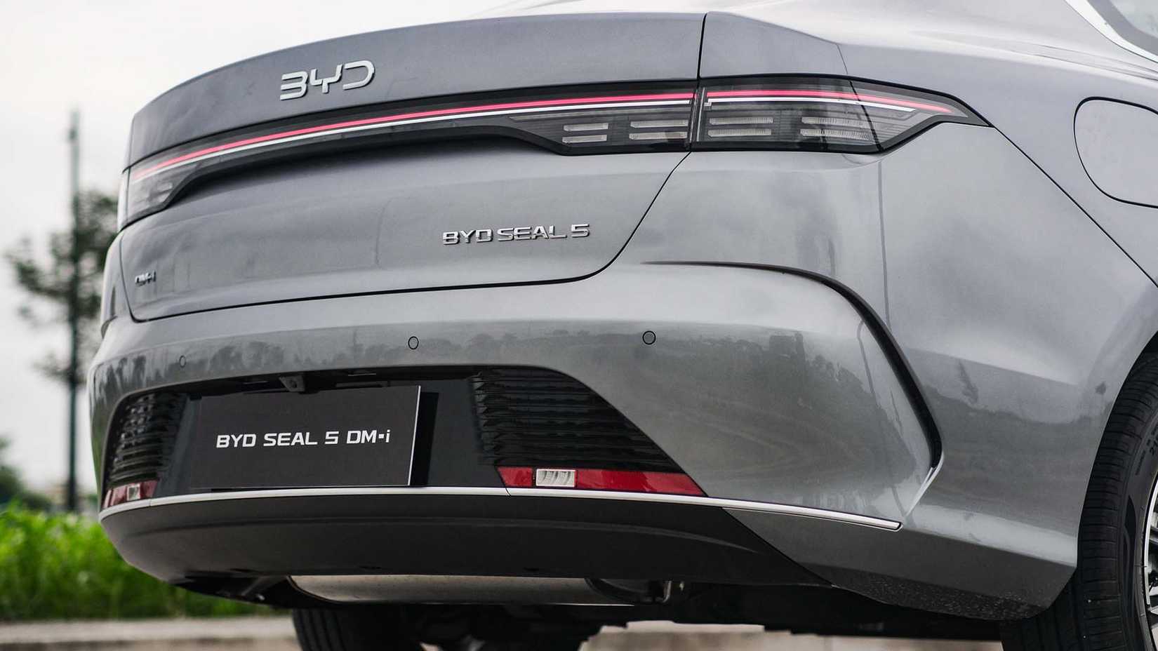 BYD’s New Plug-In Hybrids Are Gamechangers - And Shockingly Affordable