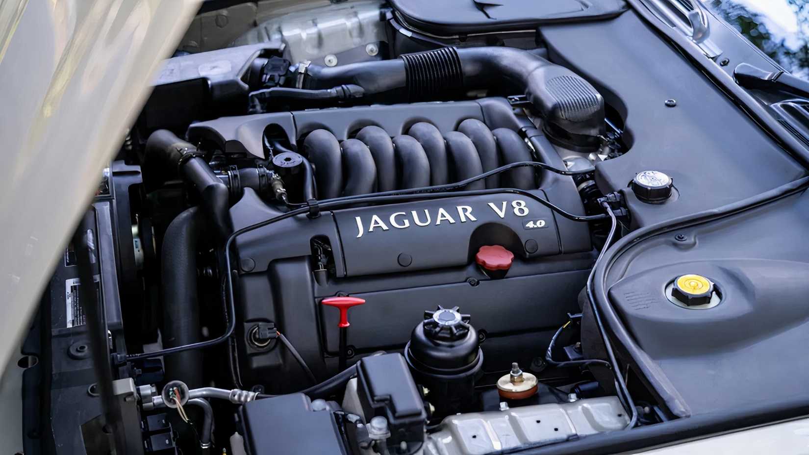 The Long-Forgotten Jaguar XJ Is Is Still An Irresistible Used Car Bargain