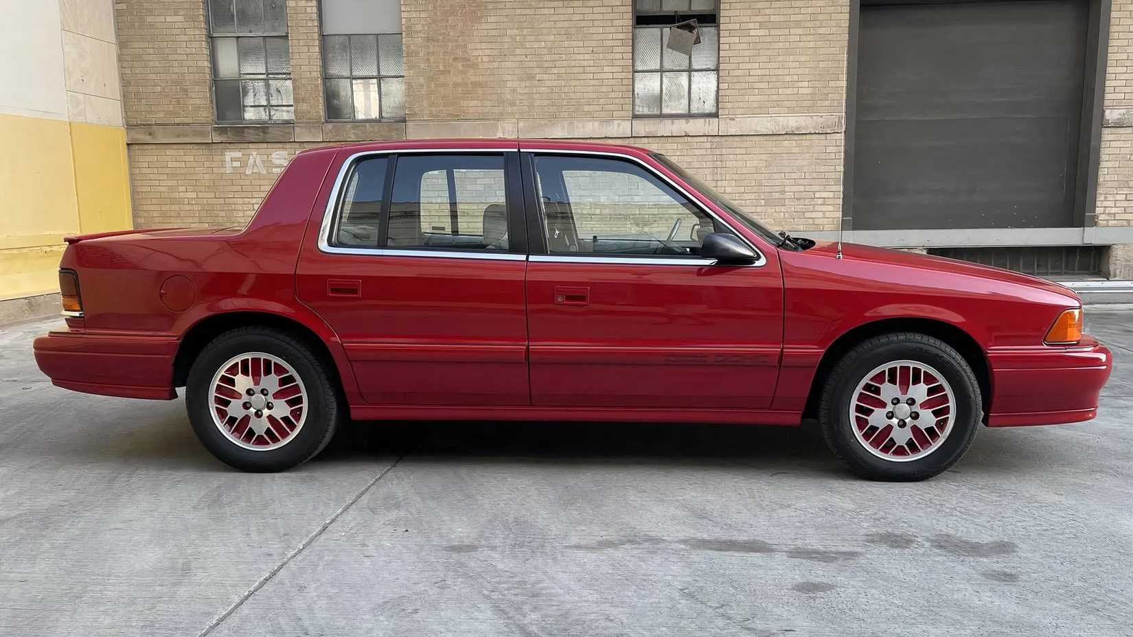 When Dodge Took on BMW and Mercedes: The Story of the Overlooked Spirit R/T