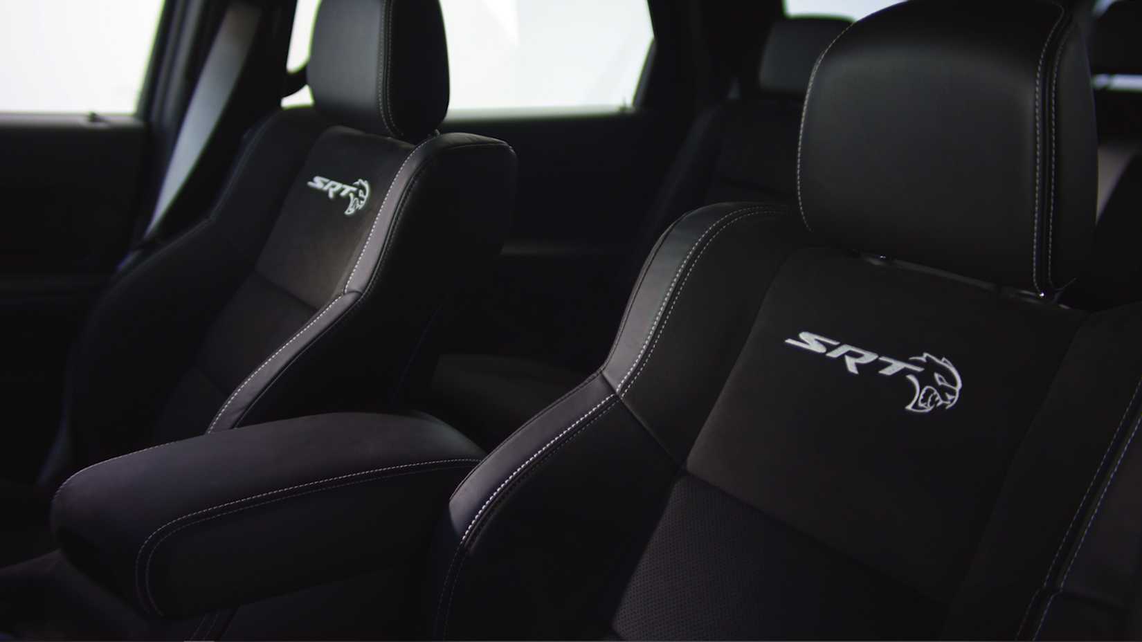 2026 Dodge Durango SRT Hellcat Jailbreak Interior And Exterior Picture ...