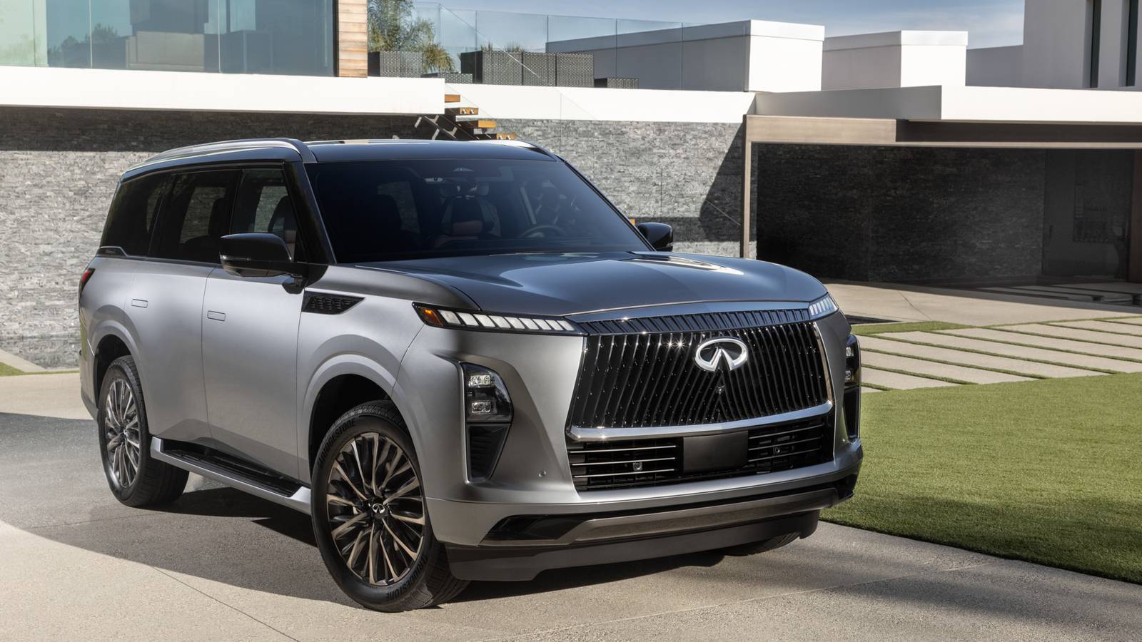 2026 Infiniti QX80 Interior And Exterior Picture Gallery