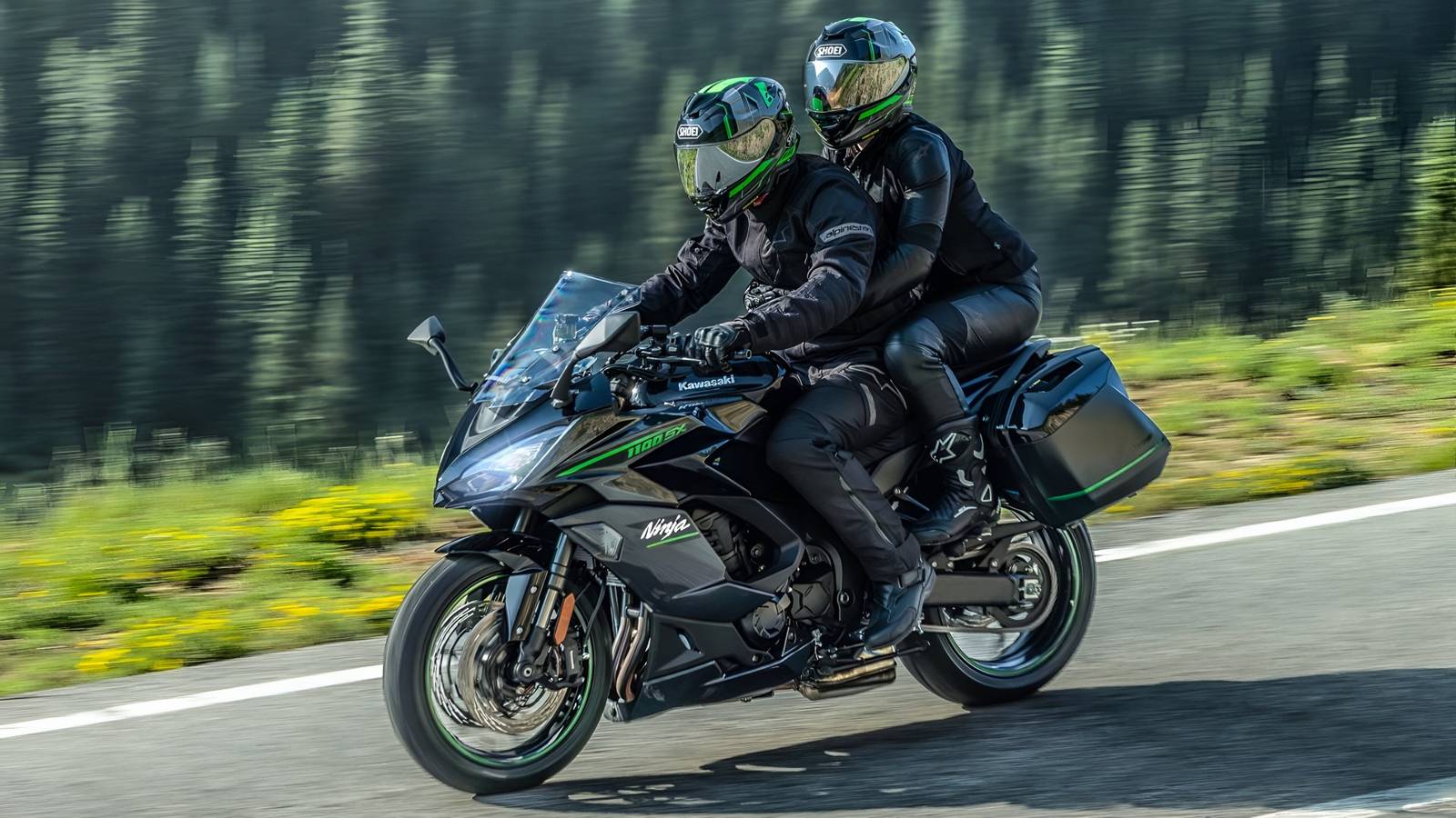 10 Motorcycles That Perfectly Blend Performance And Practicality
