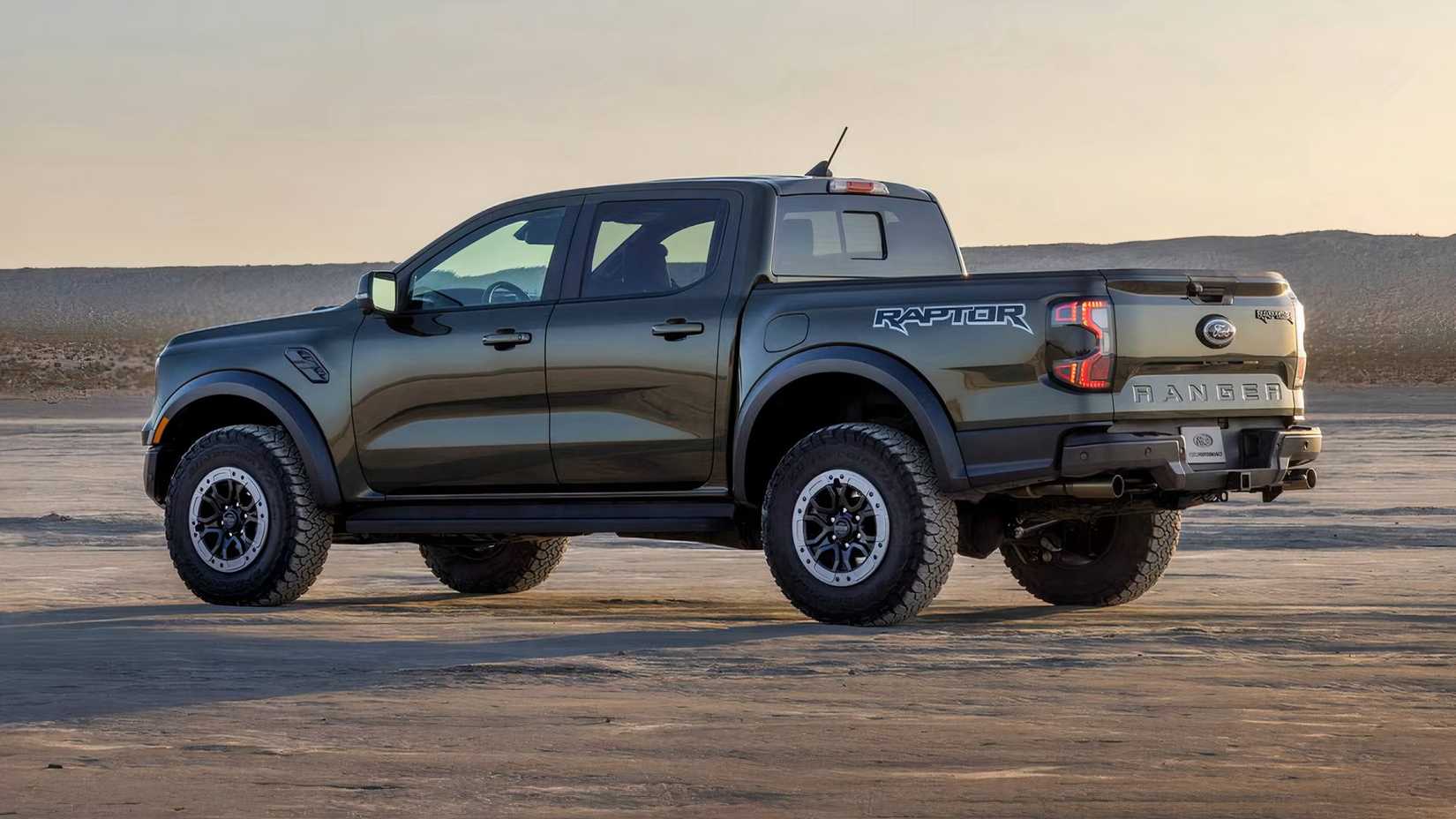 Ford Built The Ranger Raptor To Put The Toyota Tacoma TRD Pro On Notice