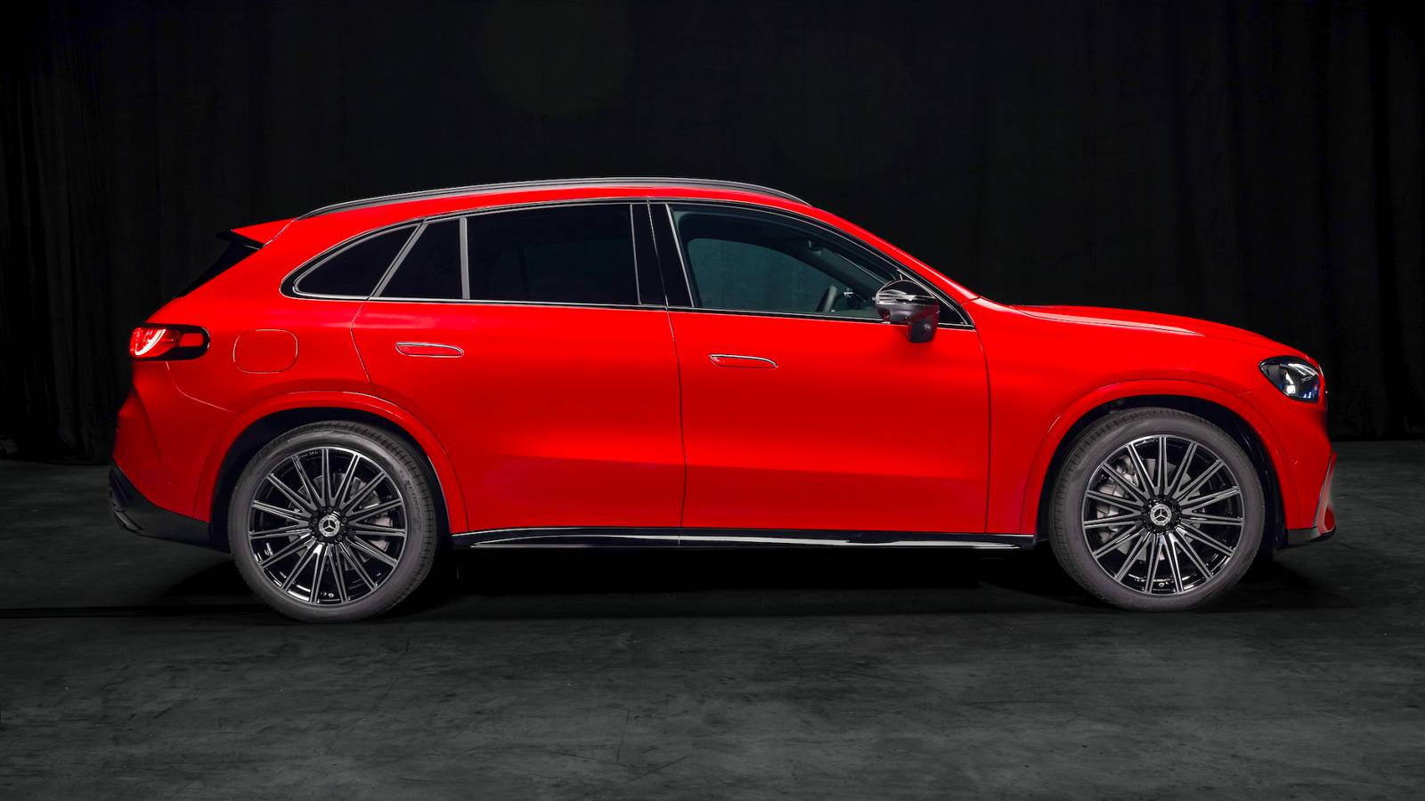 2026 Electric GLC Mercedes-Benz Revealed With Radically Normal Looks