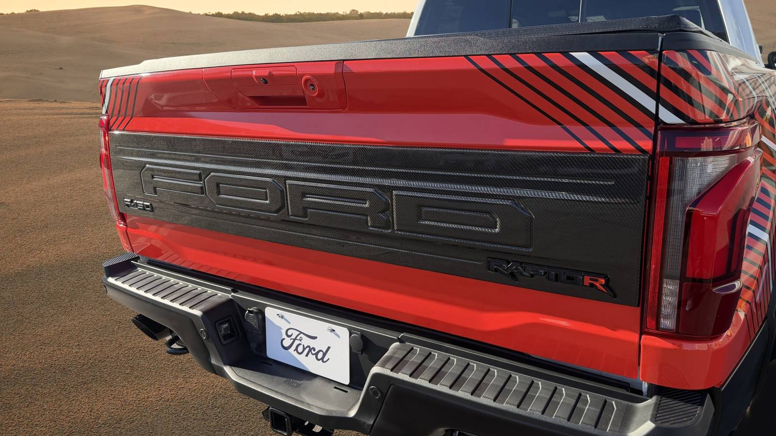 Ford Unveils 900-HP F-150 Raptor R Build At SEMA 2025